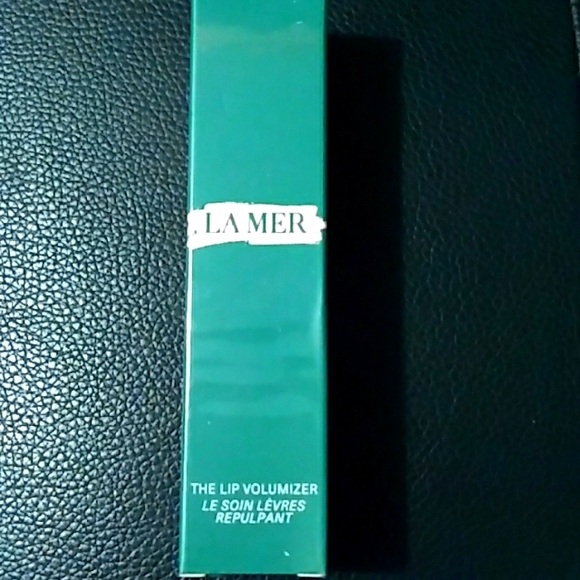 La Mer | Makeup | La Mer The Lip Volumizer 24oz | Poshmark